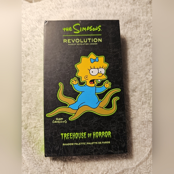 Makeup Revolution | Makeup | The Simpson Revolution Makeup New Tree ...